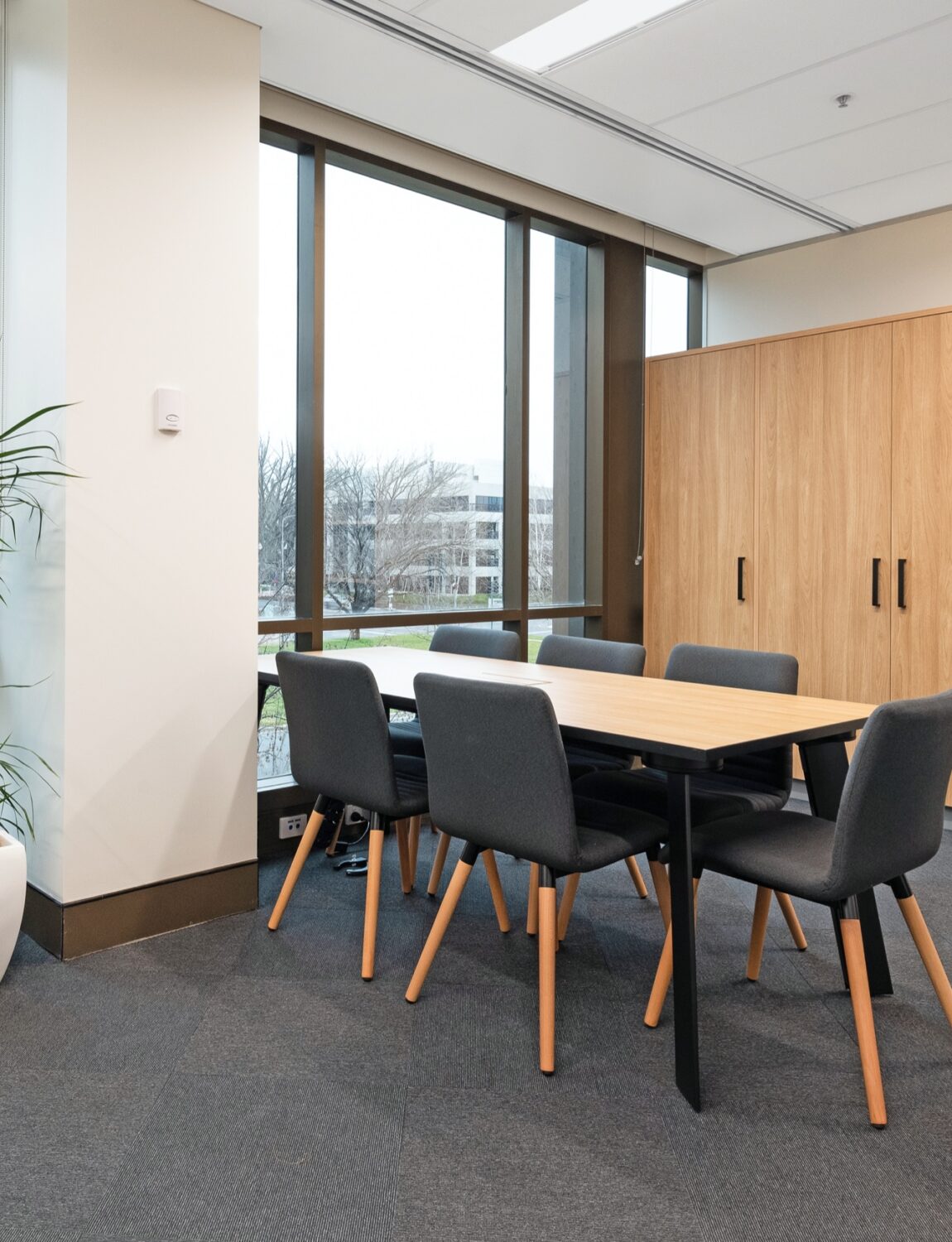 15 National Circuit - Podcon